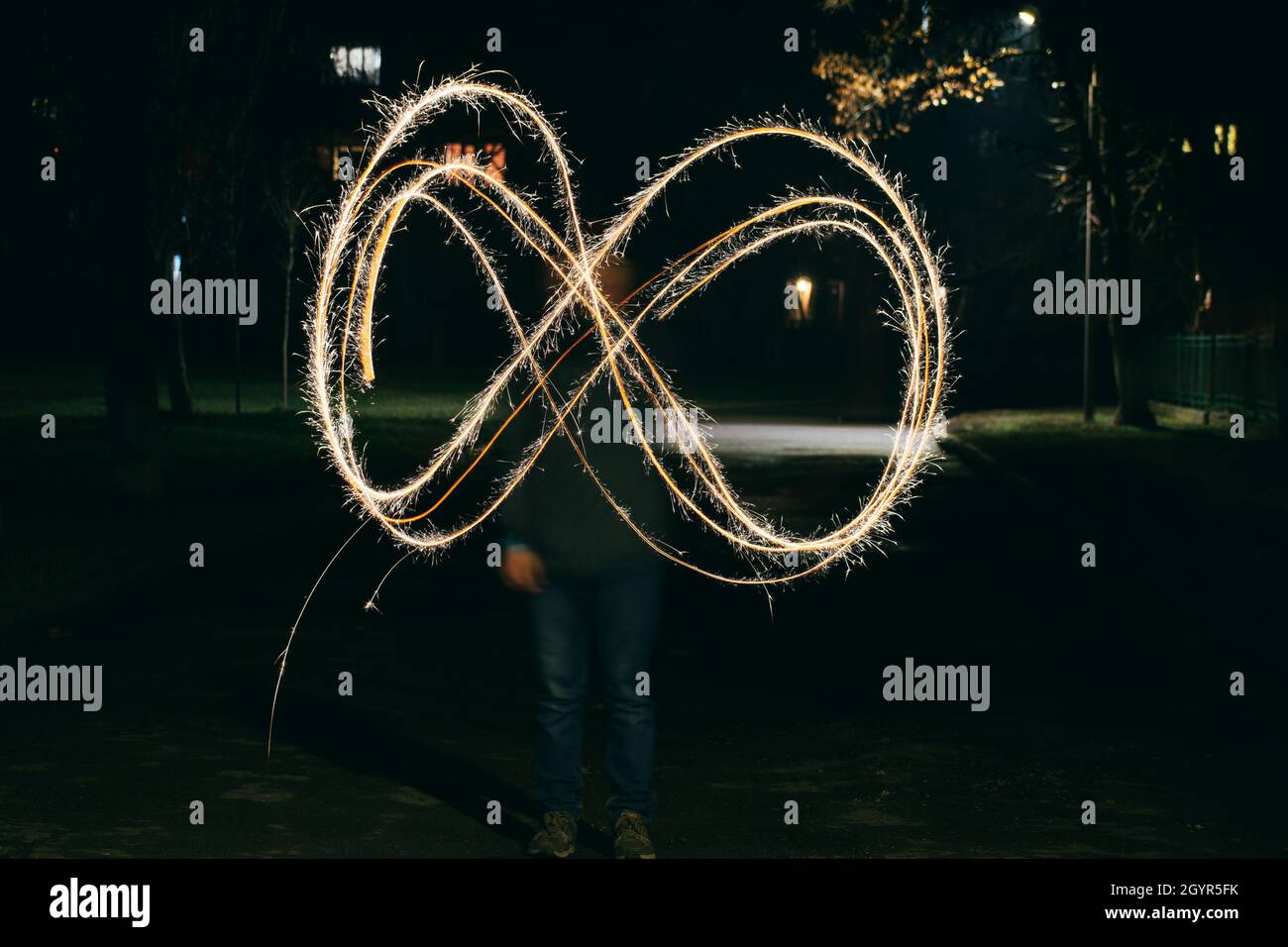 Infinity sign hi-res stock photography and images - Alamy