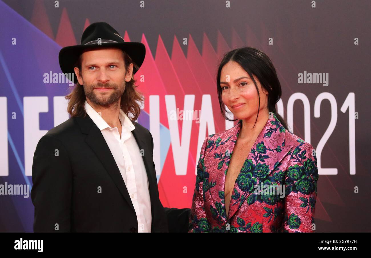 Byron Broadbent and Gala Botero, The Souvenir Part II, 65th BFI London ...