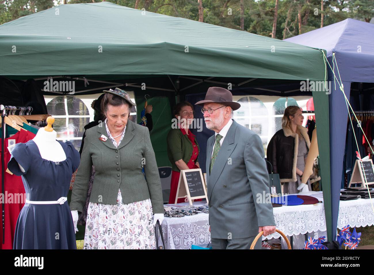 Sheringham, Norfolk, UK - SEPTEMBER 14 2019: Couple in 1940s vintage ...