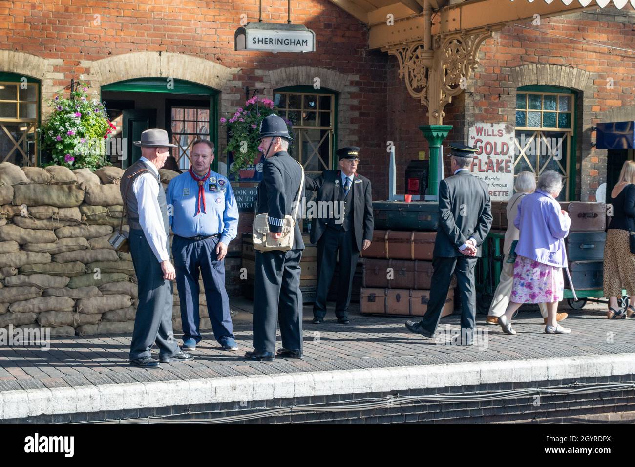 Sheringham, Norfolk, UK - SEPTEMBER 14 2019: People in 1940s train ...