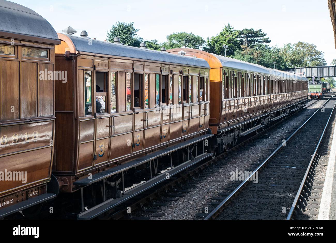 Old british railways uniform railway hi-res stock photography and ...