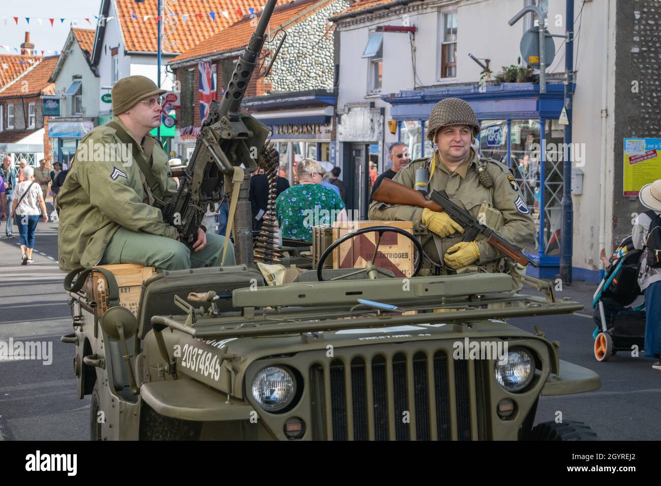 Sheringham, Norfolk, UK - SEPTEMBER 14 2019: Men in 1940s army uniforms ...