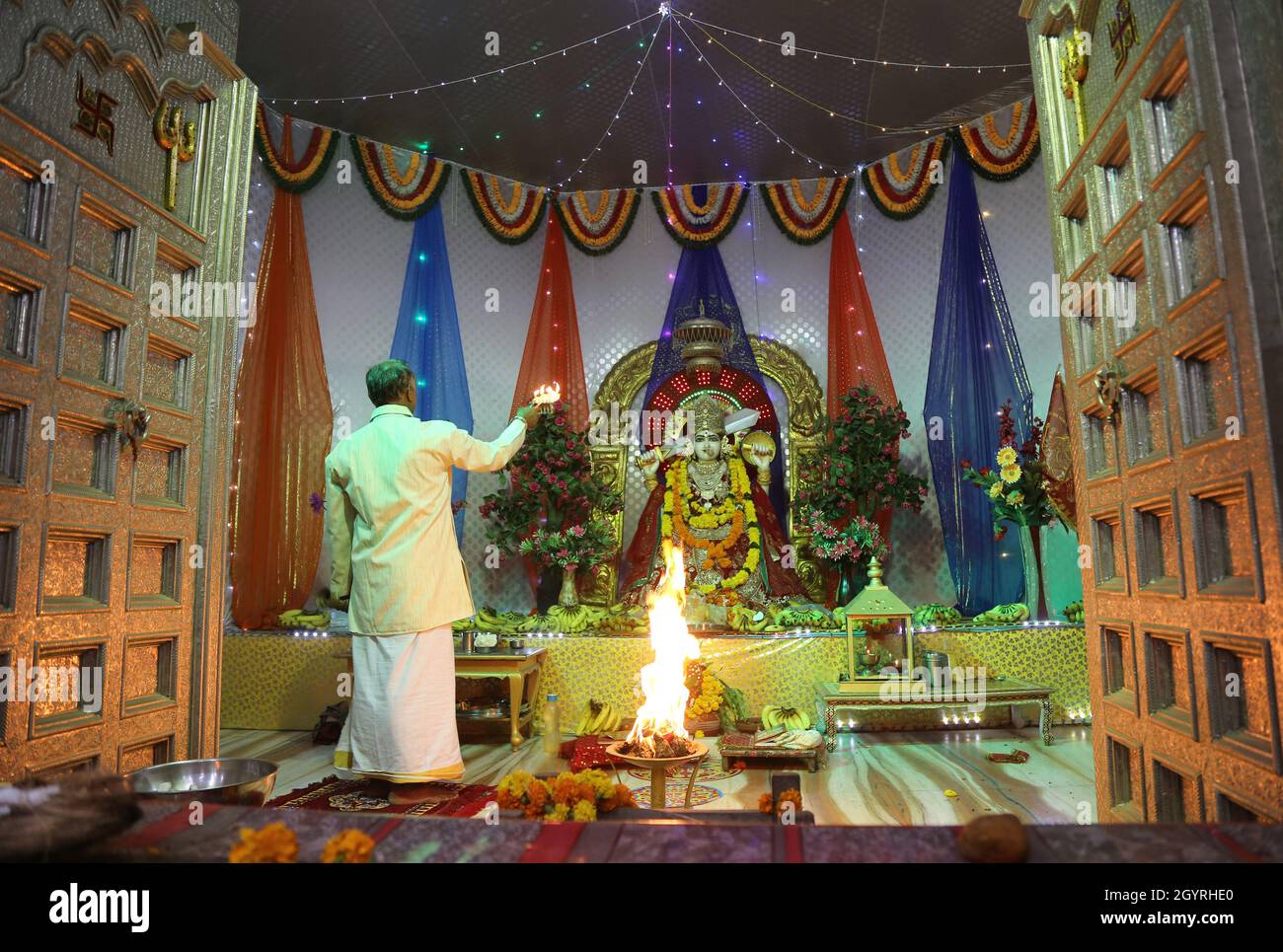 Beawar, Rajasthan, India, October 8, 2021: Hindu priest performs aarti ...
