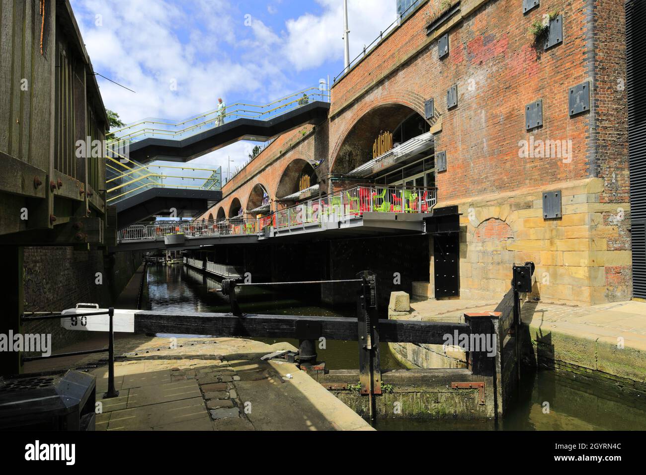 Lock 90 rochdale canal hi-res stock photography and images - Alamy