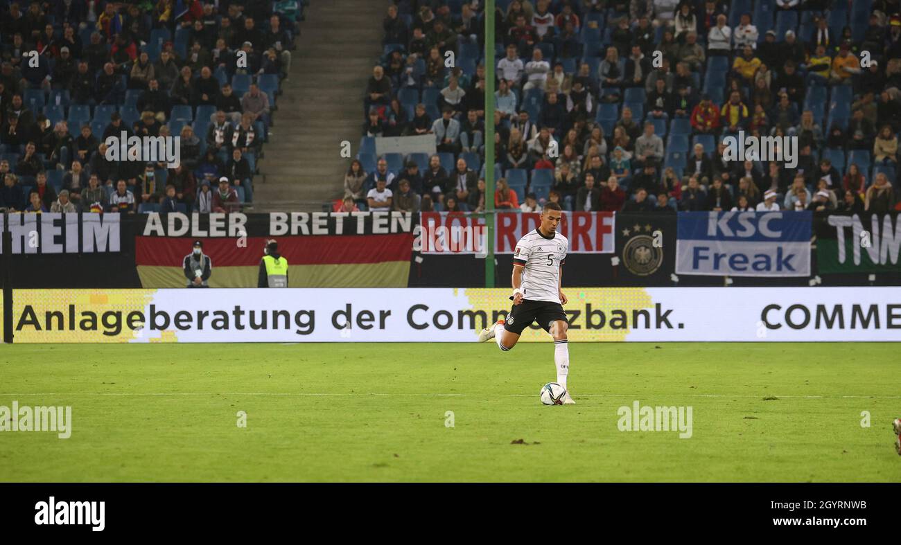 Hamburg, Deutschland. 08th Oct, 2021. firo: 08.10.2021 Football: Soccer ...