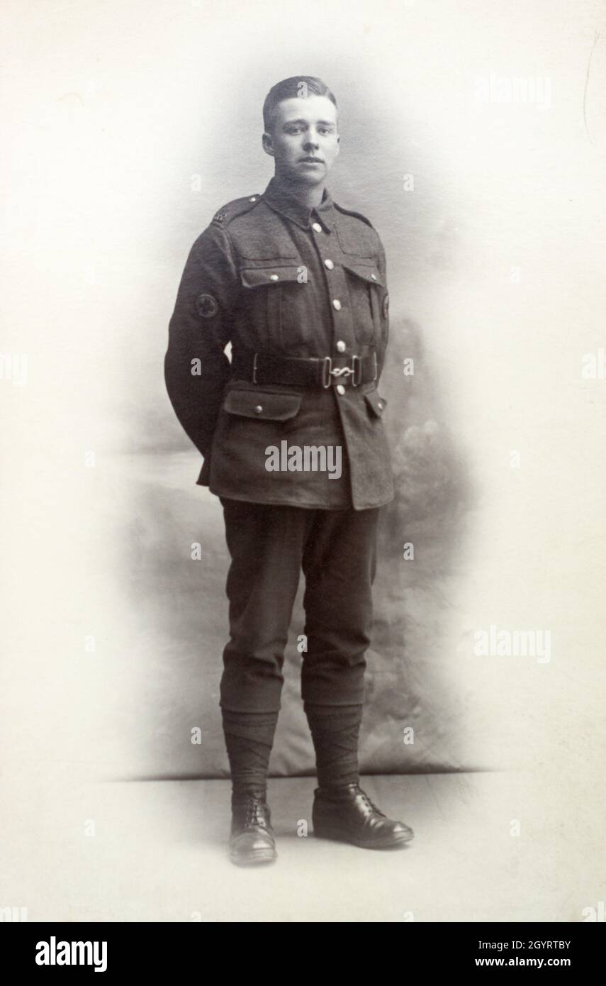 Royal army medical corps badge hi-res stock photography and images - Alamy