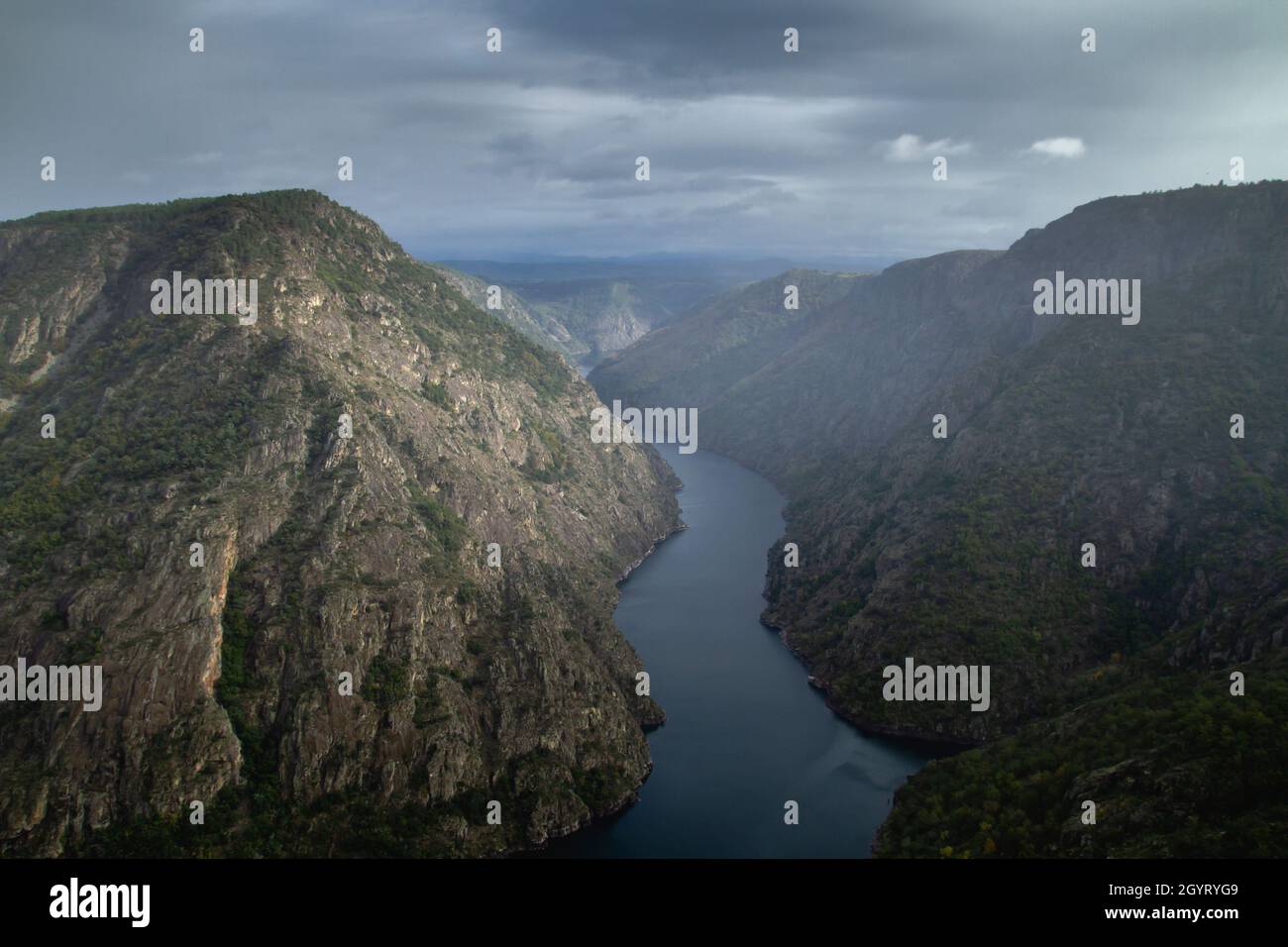 Sil river Canyon in Ribeira Sacra, Galicia, Spain Stock Photo - Alamy