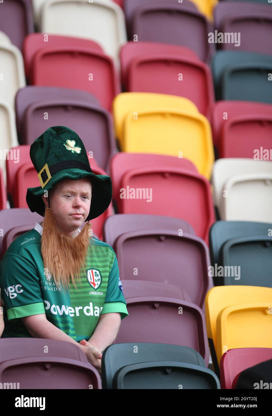 London irish fan hi-res stock photography and images - Alamy