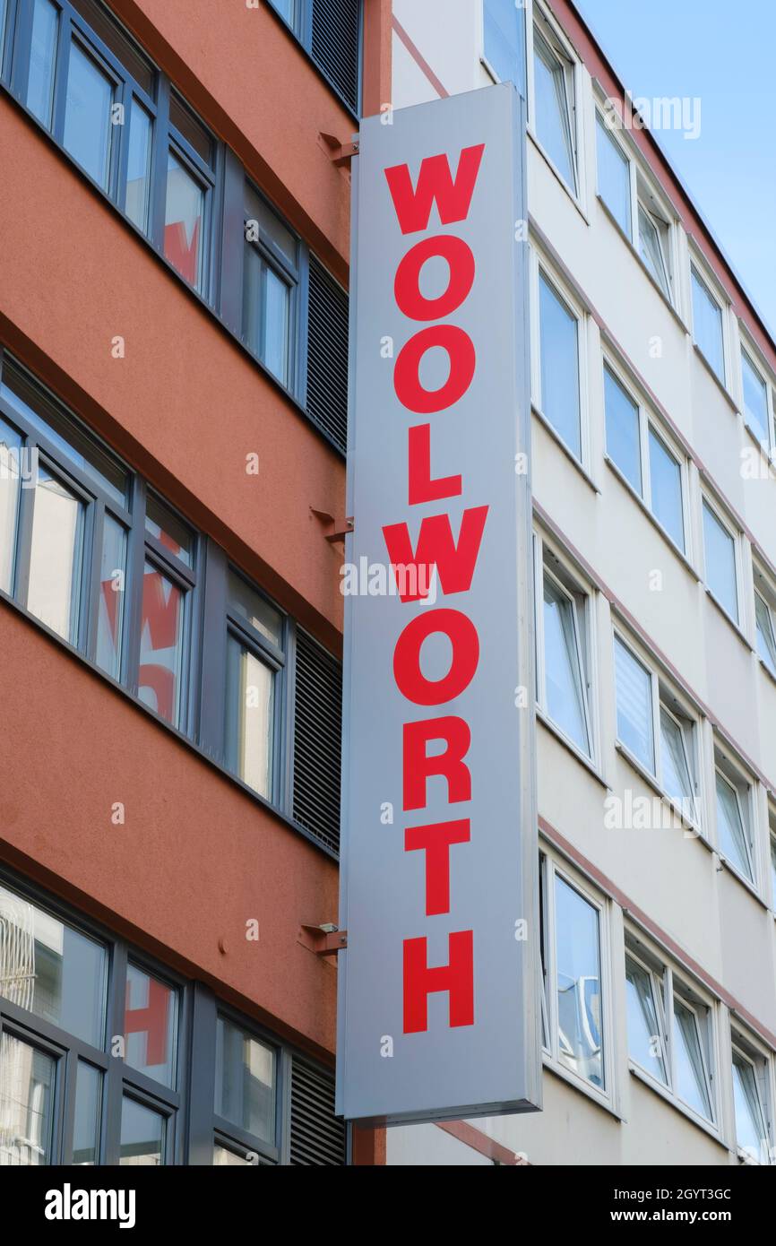 Sign And Logo Woolworth, North Rhine-Westphalia, Germany, Europe Stock ...