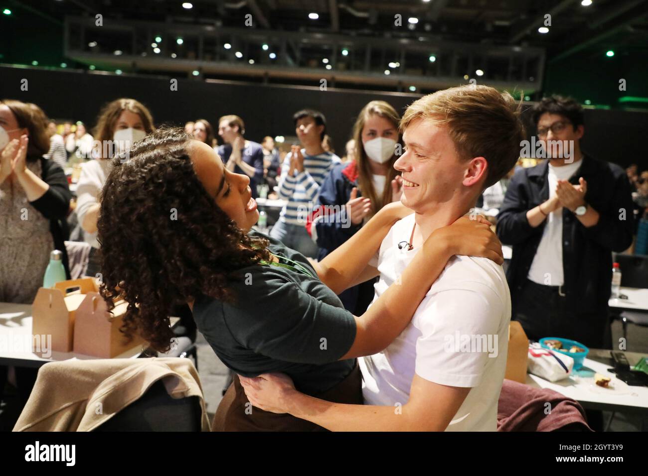 Sarah lee heinrich hi-res stock photography and images - Alamy