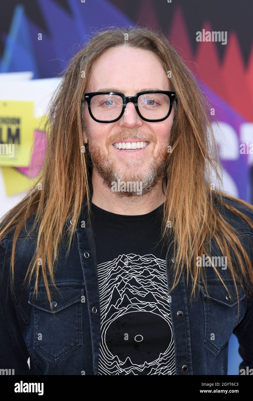 London, UK. 09 October 2021. Tim Minchin arriving at the Ron's Gone ...