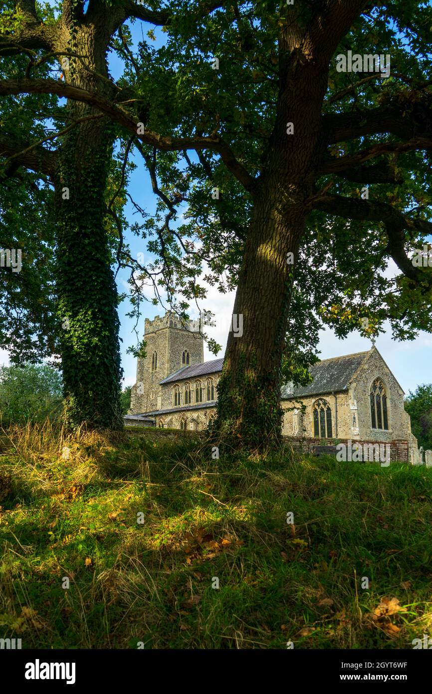 Ringland church hi-res stock photography and images - Alamy