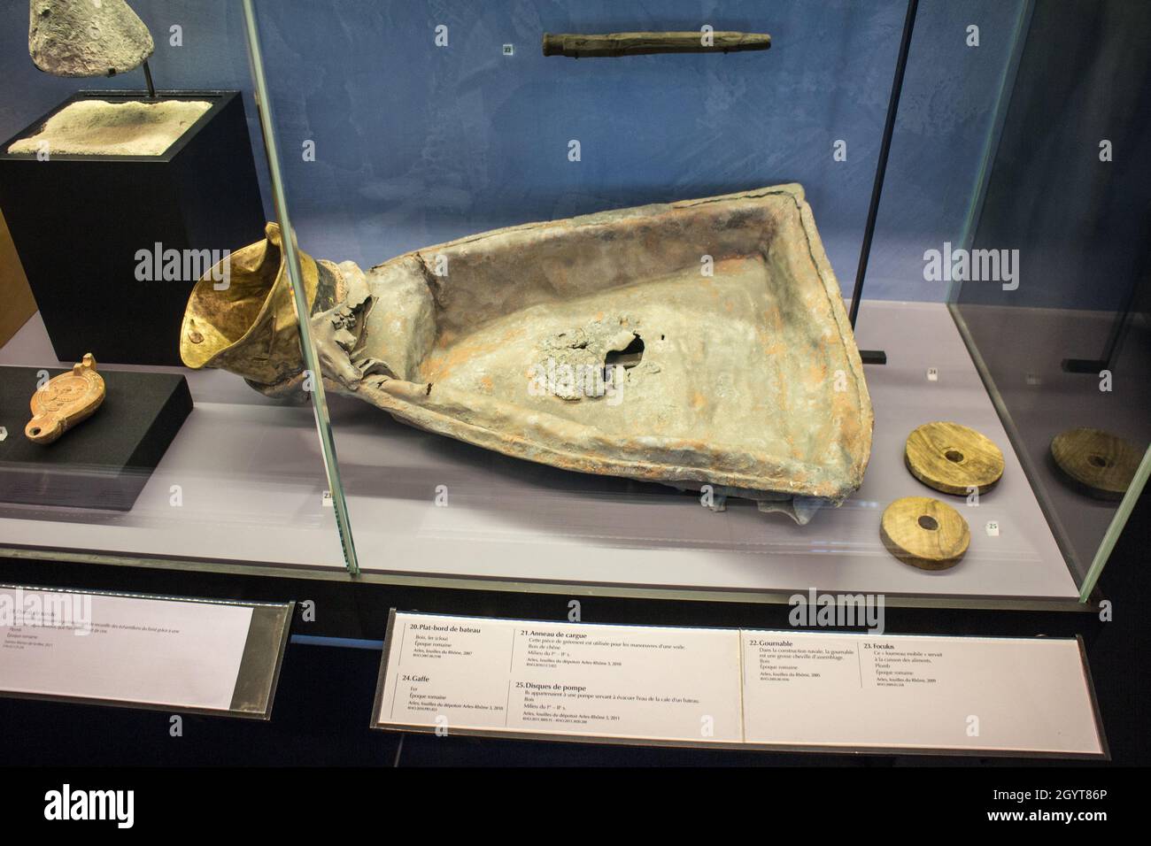 Roman pan sculpture hi-res stock photography and images - Alamy