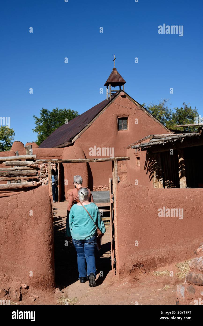 Adobe structures hi-res stock photography and images - Alamy