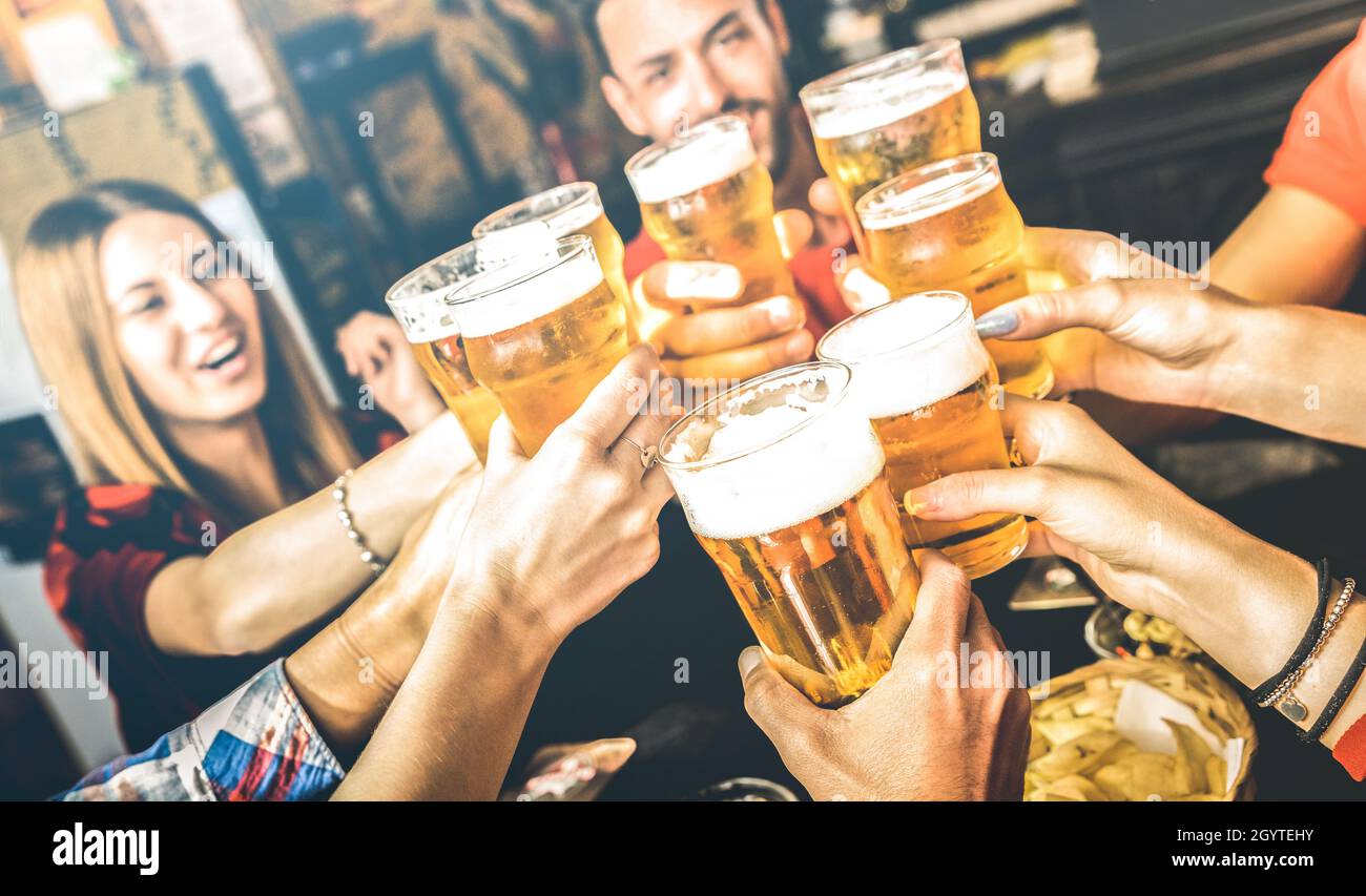 German beer production hi-res stock photography and images - Alamy