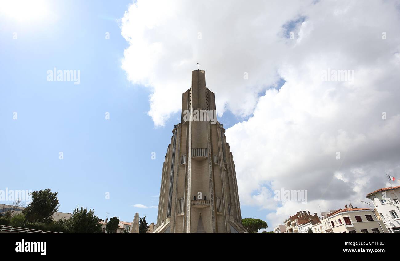 ROYAN, FRANCE, SEPTEMBER, 11, 2021 : exteriors of our lady church ...