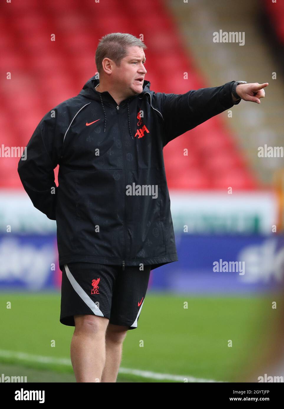 Liverpool fc women matt beard hi-res stock photography and images - Alamy