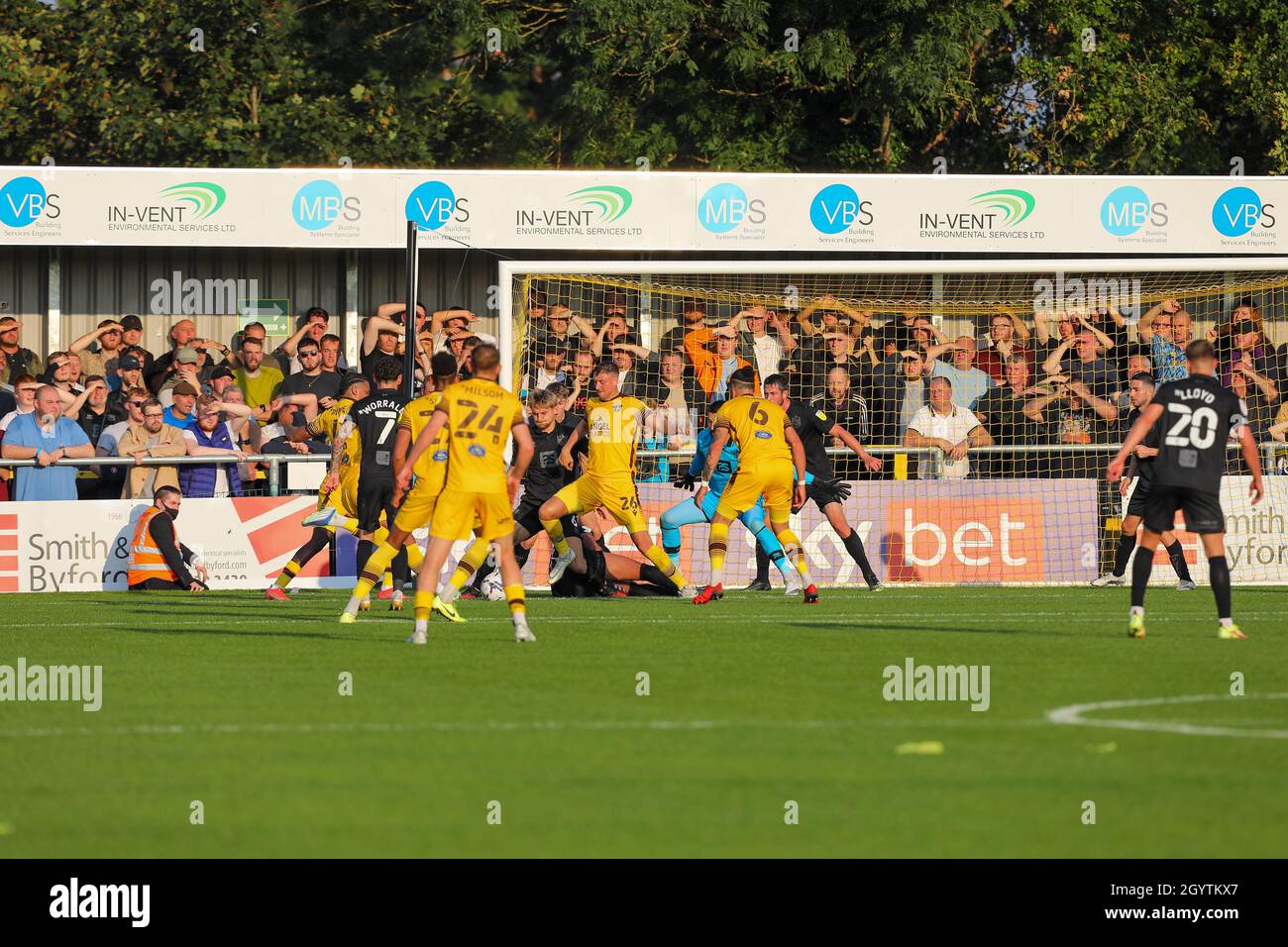 VBS Community Stadium, Sutton, London. 9th Oct, 2021. EFL League 2 ...