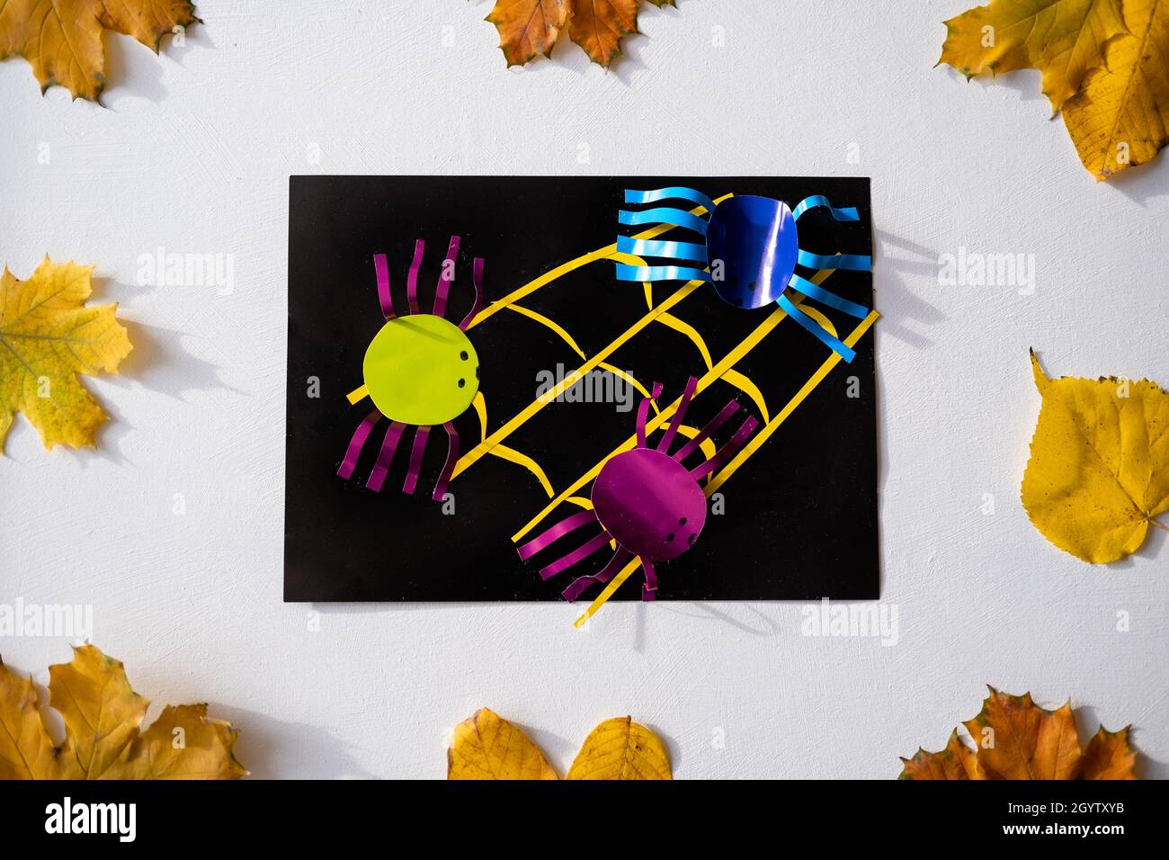 Halloween Autumn paper art crafts. Children's fall crafts and ...