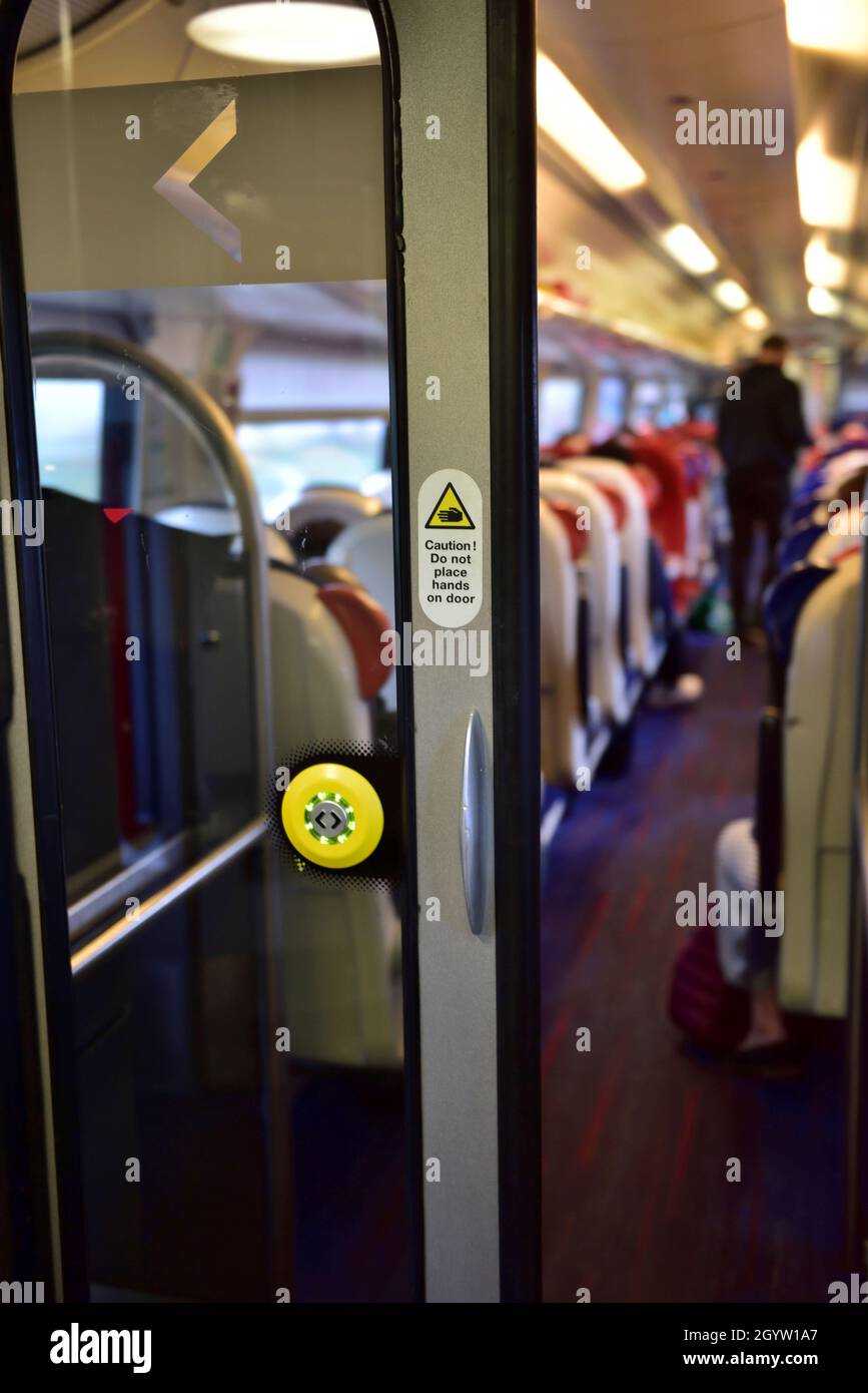 Door to door transport hi-res stock photography and images - Alamy