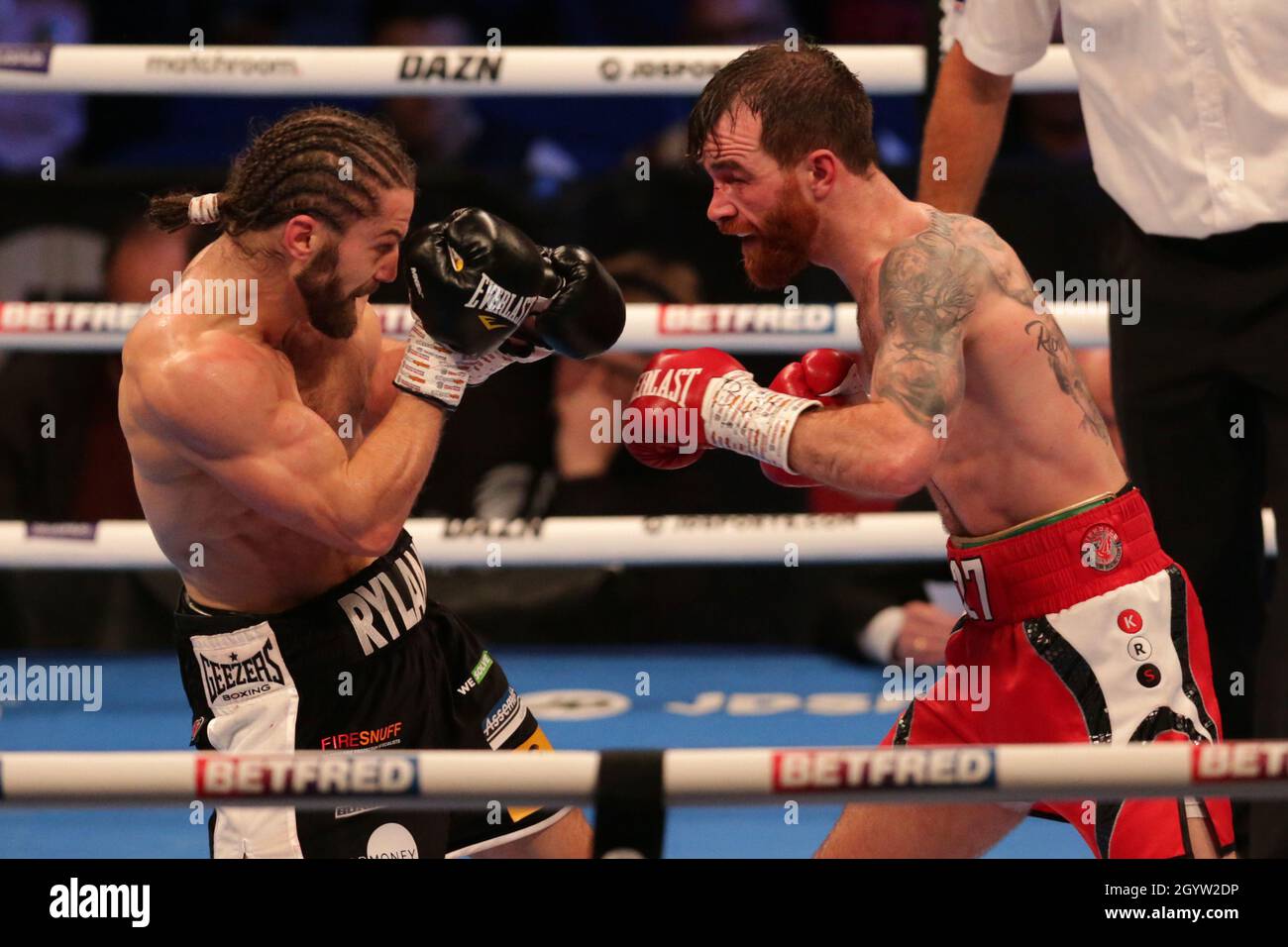 9th October 2021; M&S Bank Arena, Liverpool, England; Matchroom Boxing ...