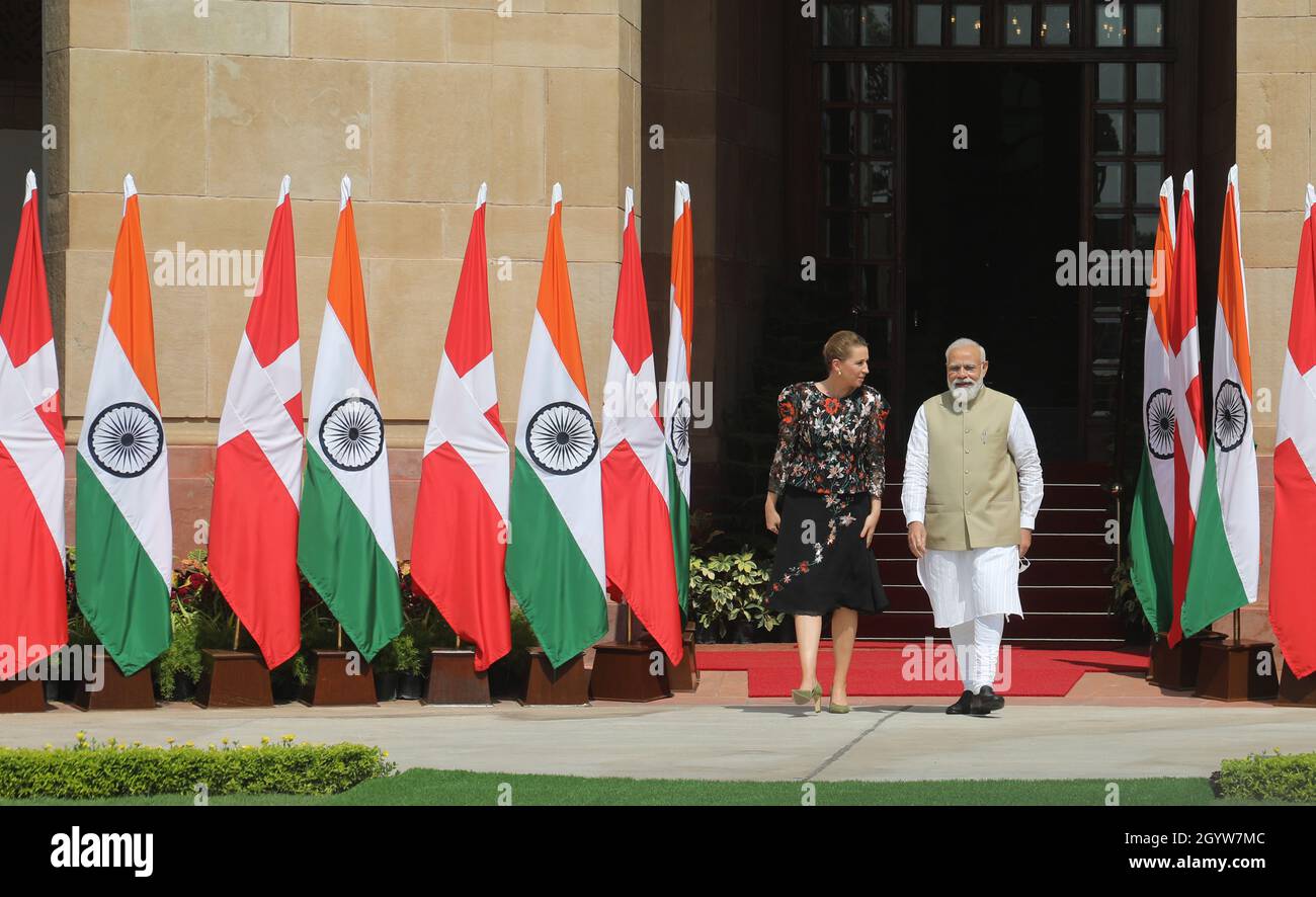 Indian Prime Minister Narendra Modi (C) with Denmark's Prime Minster ...