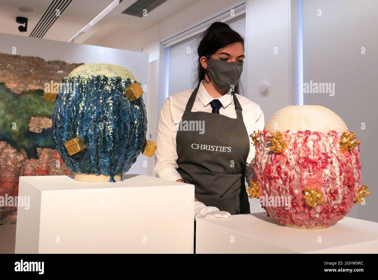 20TH/21ST CENTURY: EVENING SALE INCLUDING THINKING ITALIAN WITH WORKS ...