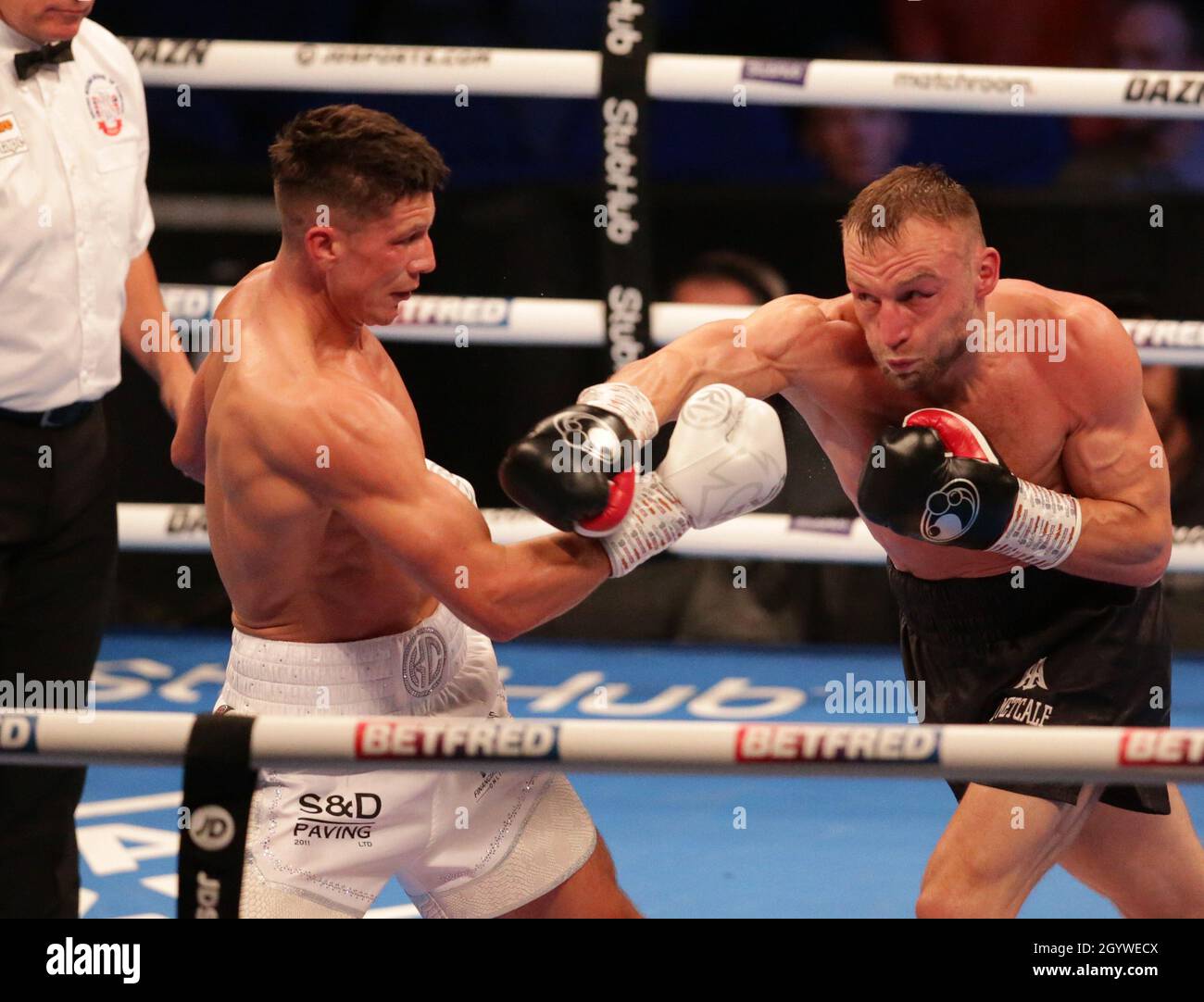 9th October 2021; M&S Bank Arena, Liverpool, England; Matchroom Boxing ...