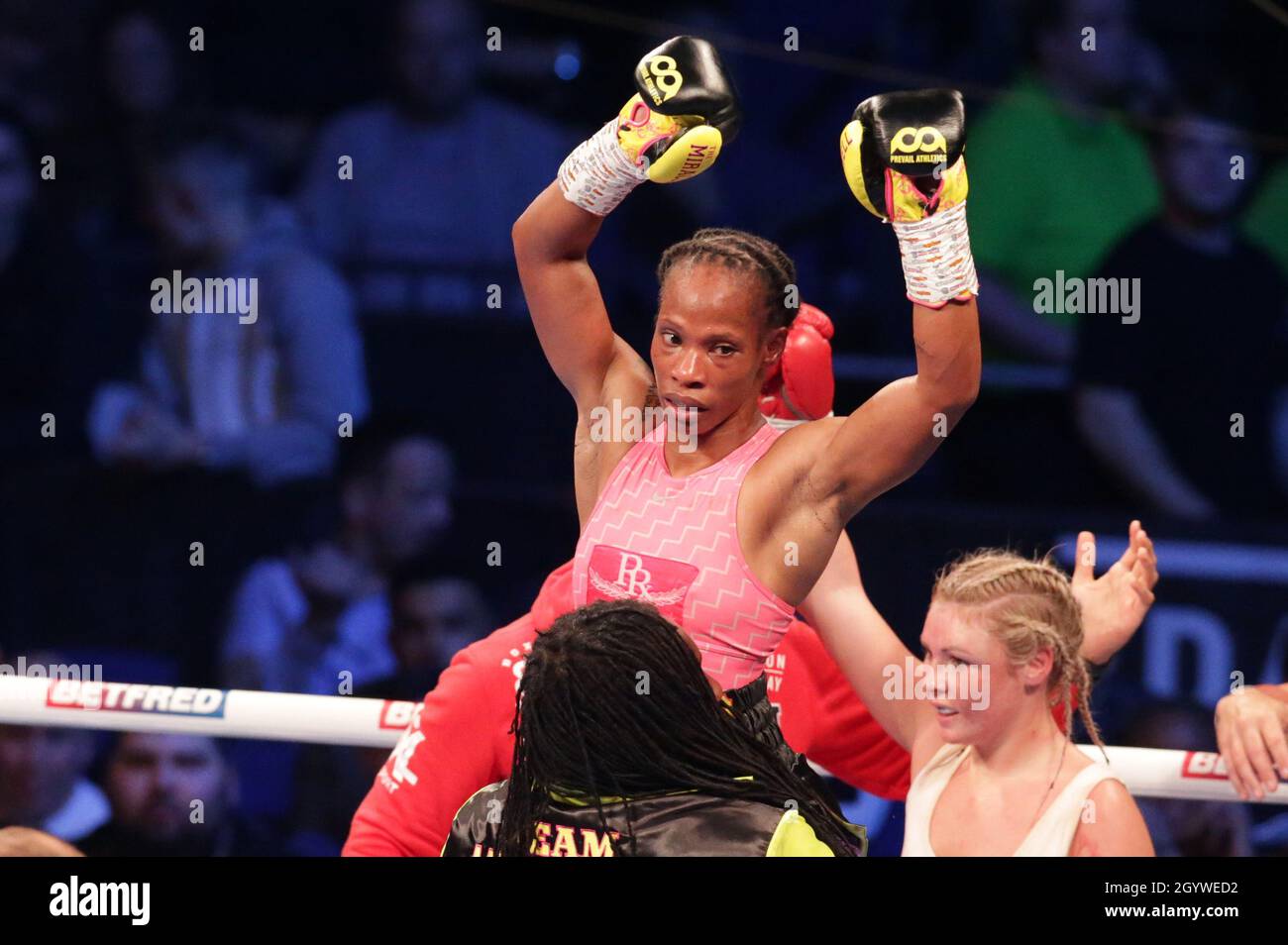Shannon courtenay hi-res stock photography and images - Alamy