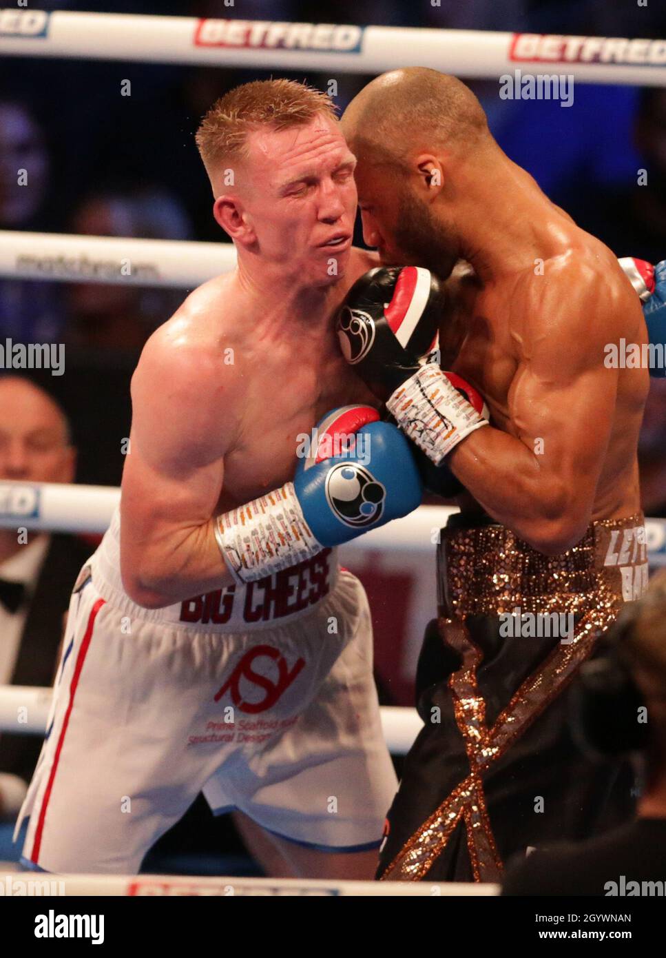 Liam smith v fowler hi-res stock photography and images - Alamy