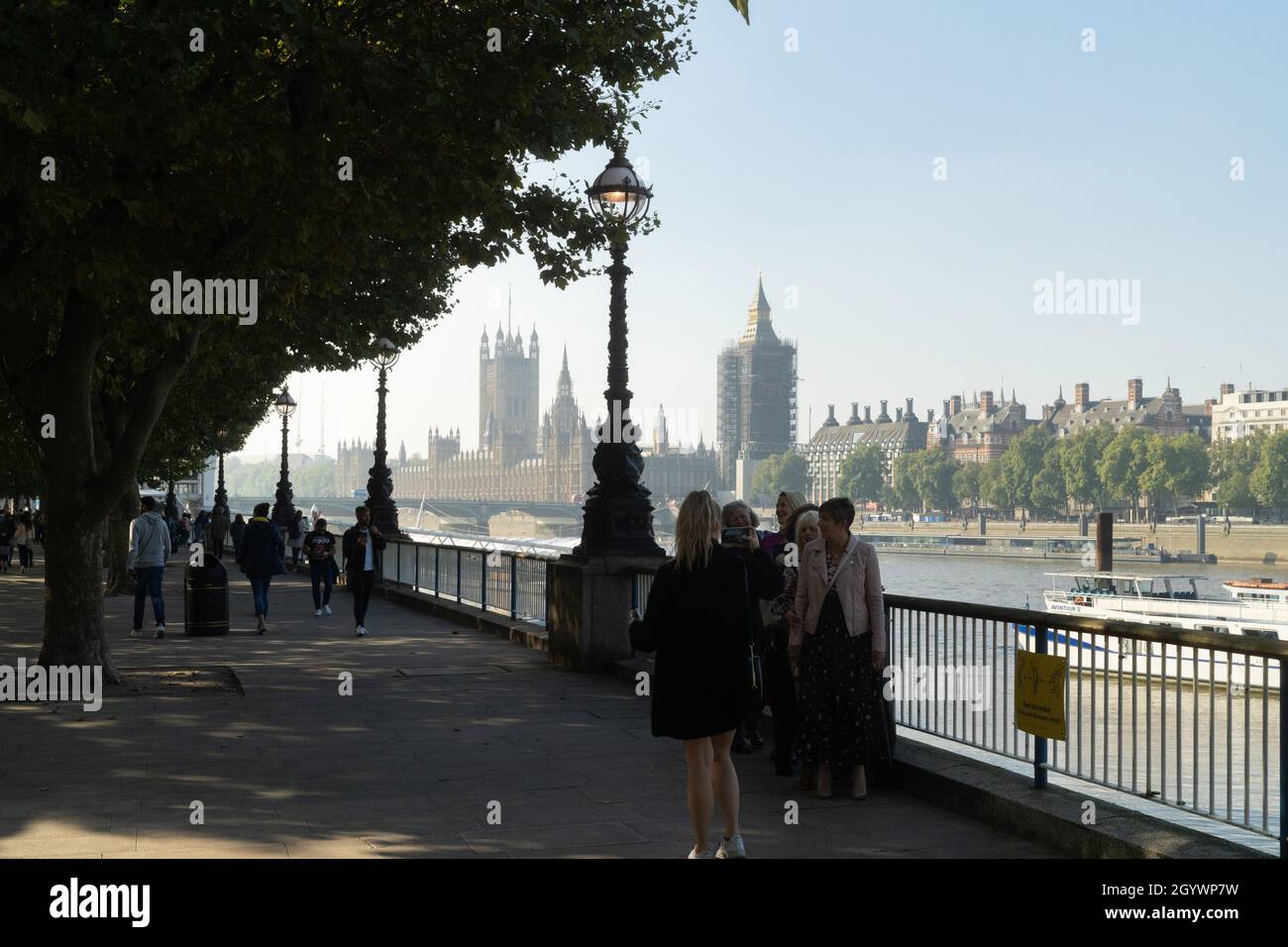 The Queen's Walk, South Bank, London, England Stock Photo - Alamy