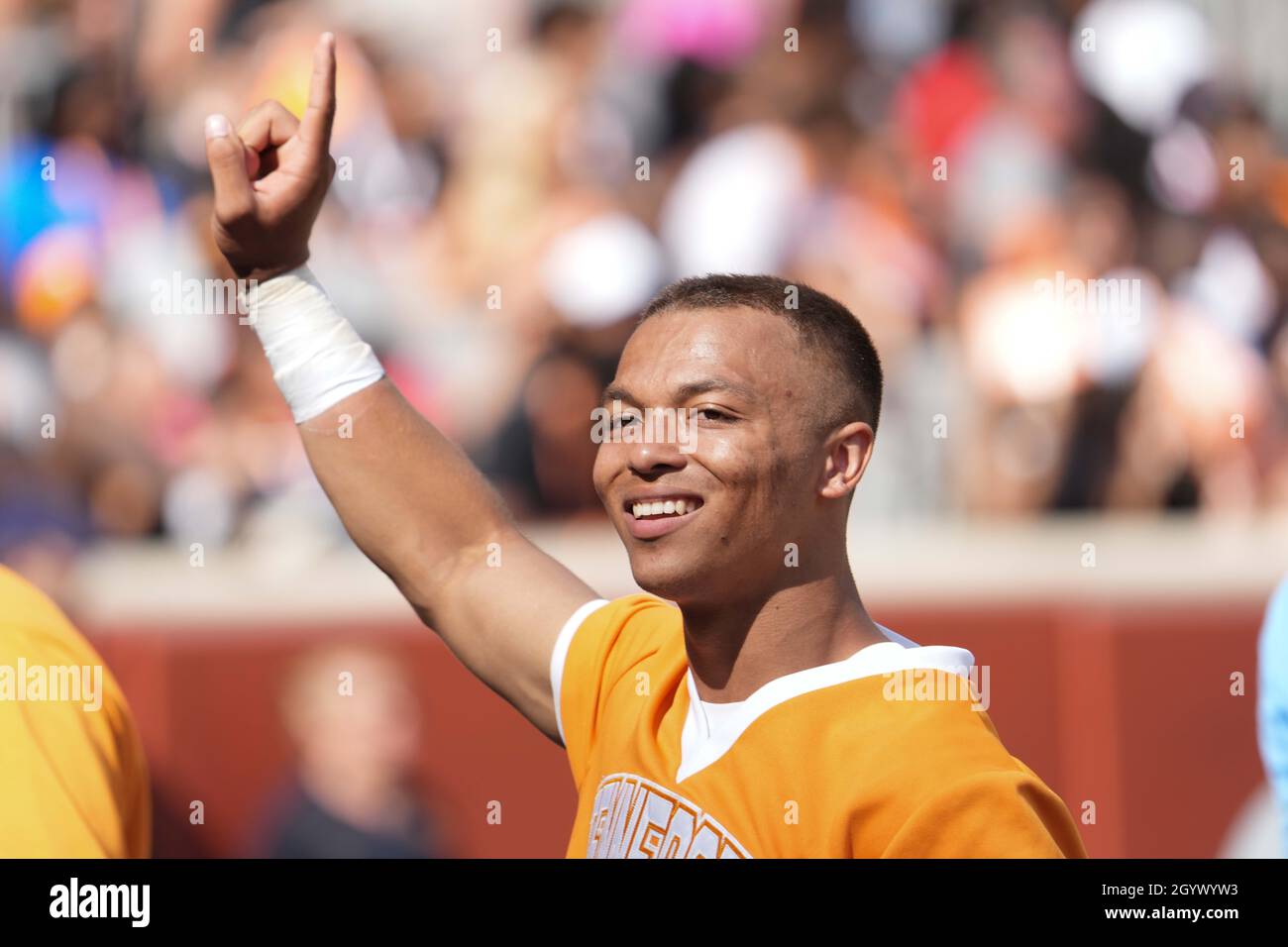 October 9, 2021: Tennessee Volunteers cheerleader during the NCAA ...