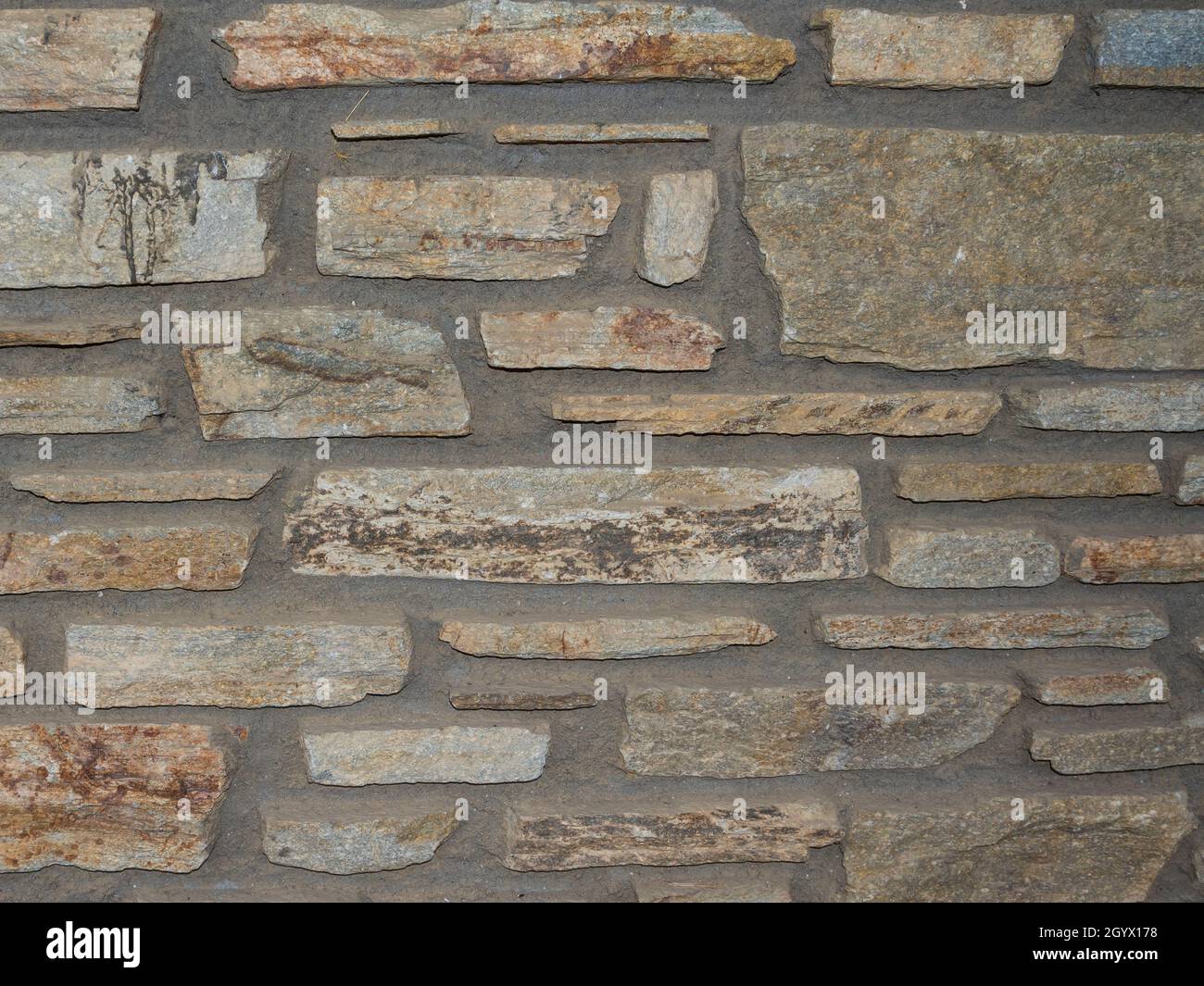 Rustic natural stone wall, textured background Stock Photo - Alamy