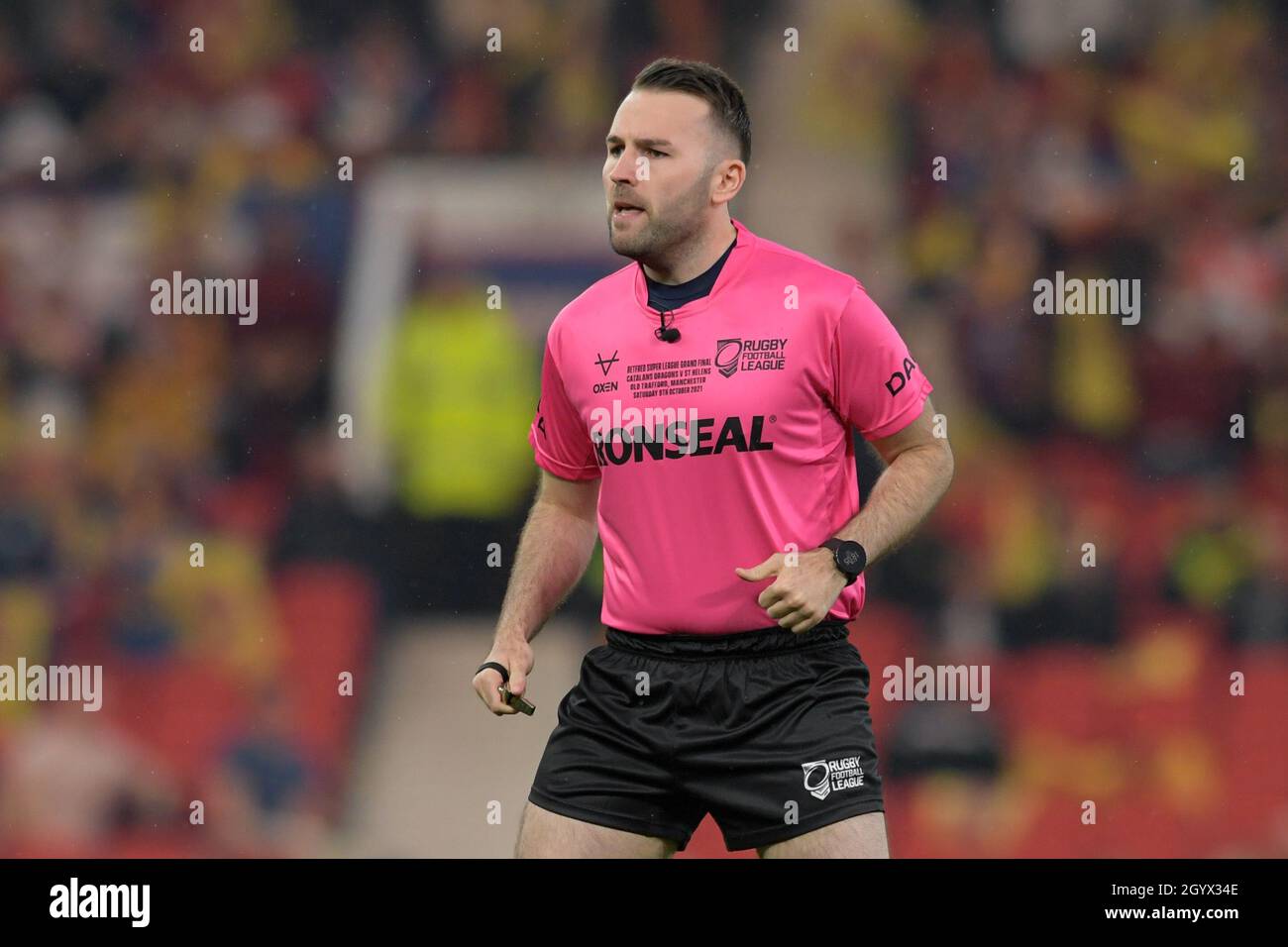 Referee Liam Moore in action during the game Stock Photo - Alamy