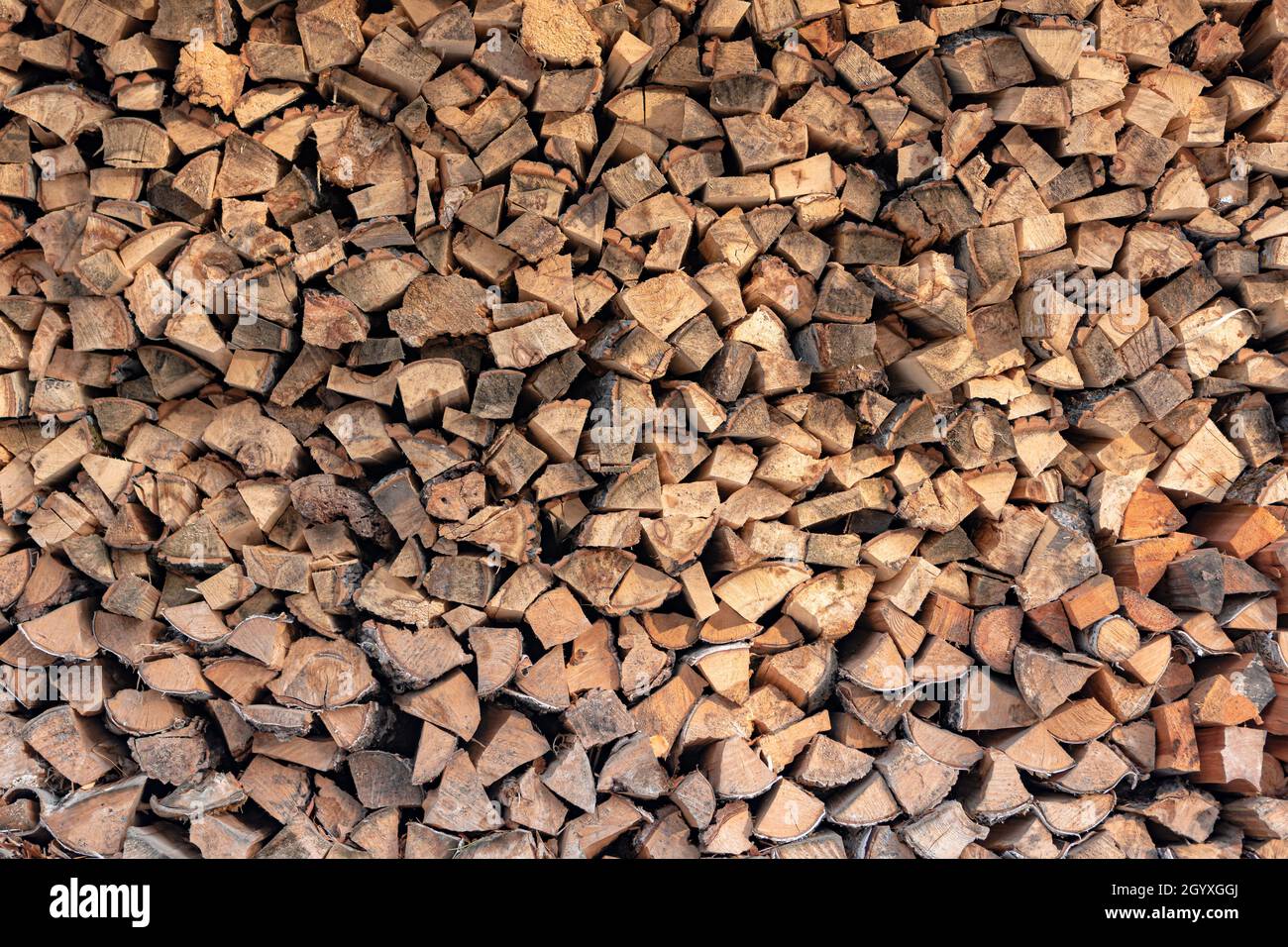 Pile stacked firewoods hi-res stock photography and images - Alamy
