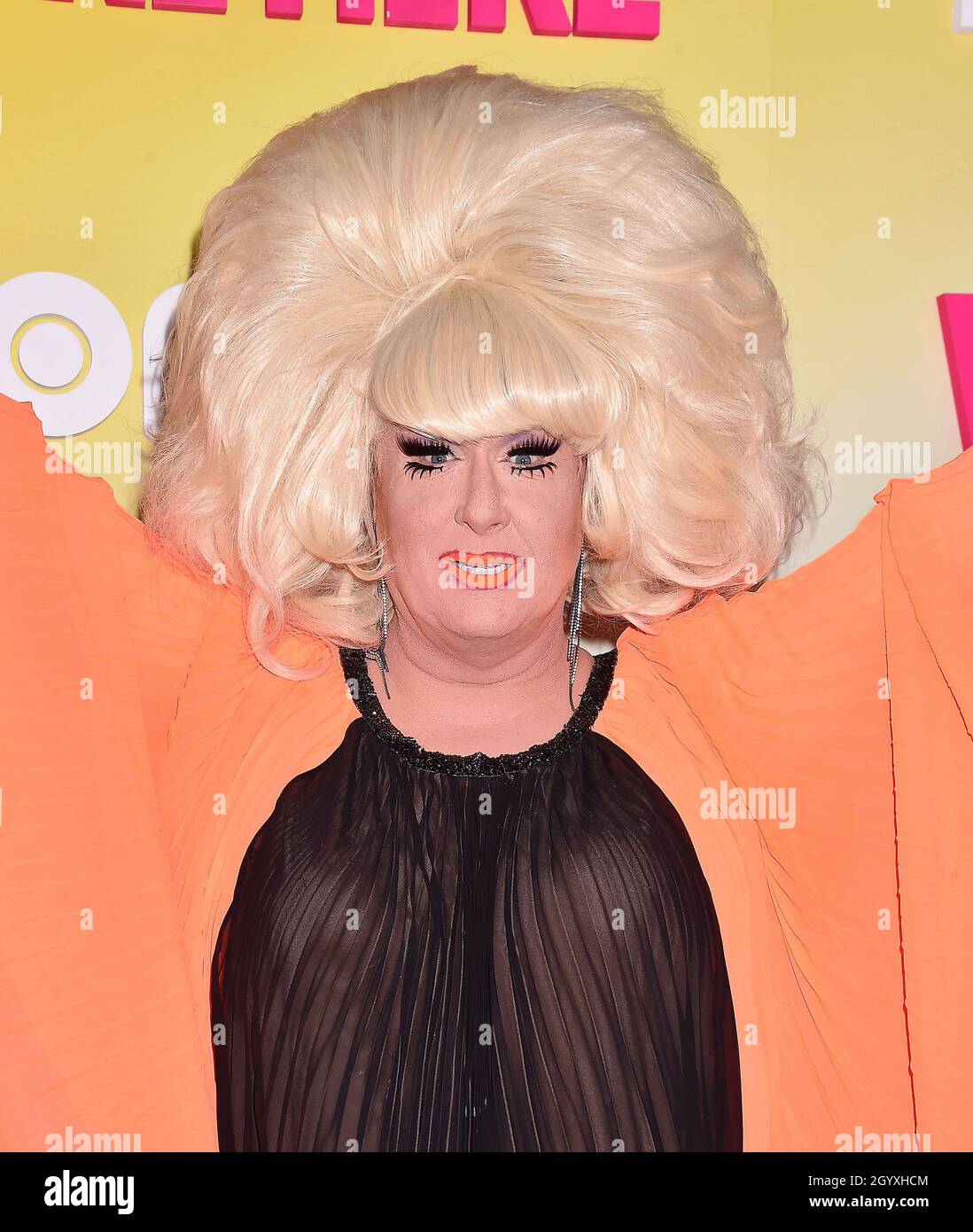 Lady bunny hi-res stock photography and images - Alamy