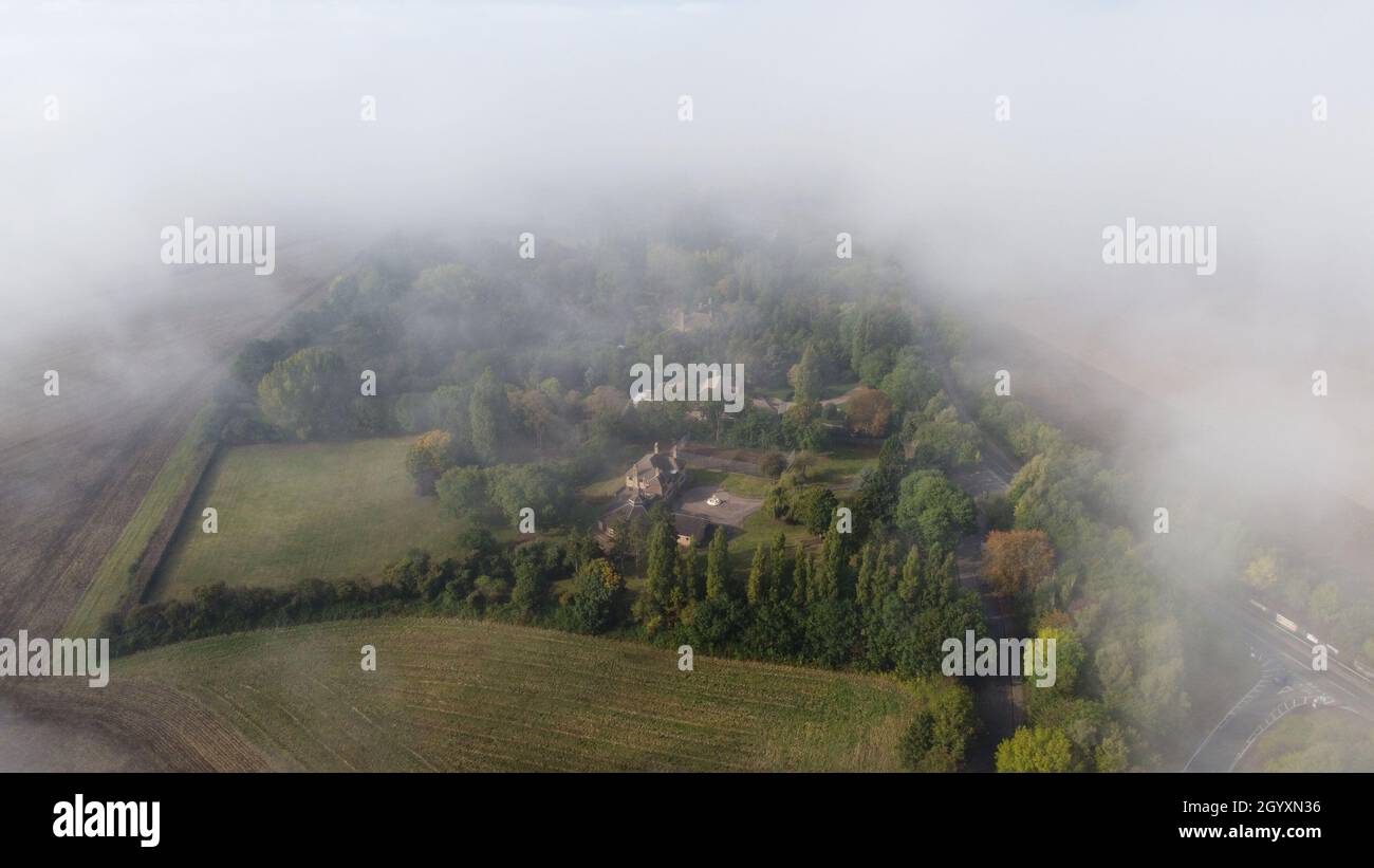 Peterborough, UK. 09th Oct, 2021. Houses in Castor are just starting to ...