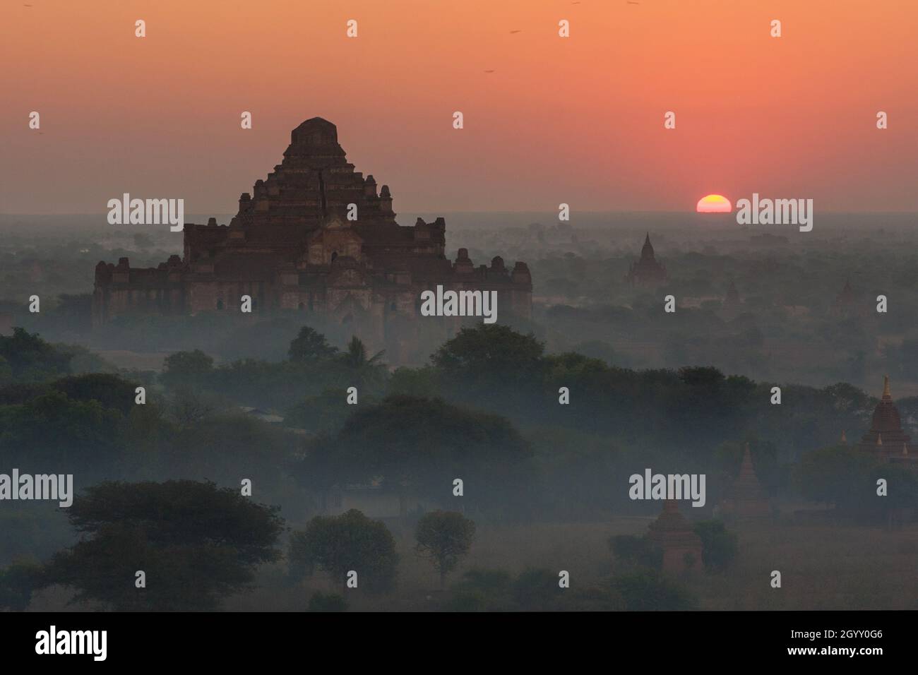 Damayangyi sunrise hi-res stock photography and images - Alamy