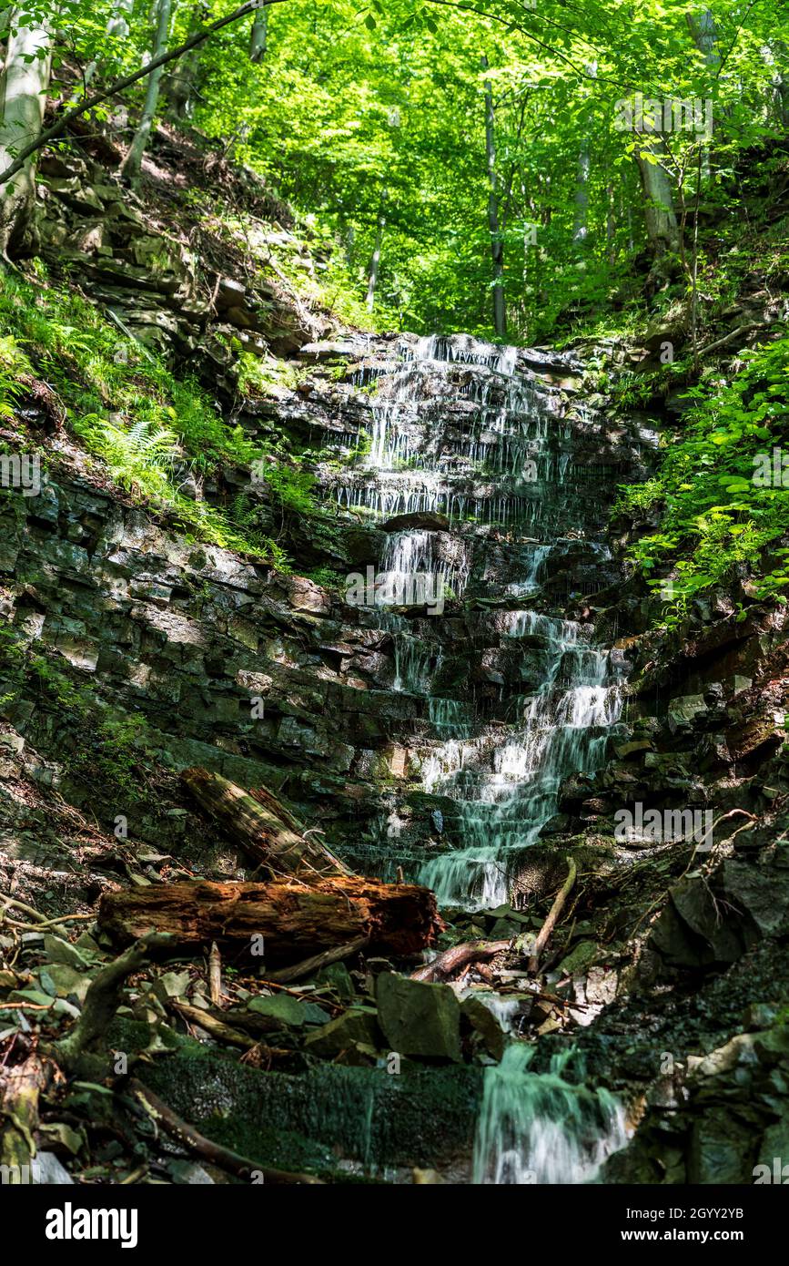 Vysuty vodopad hi-res stock photography and images - Alamy