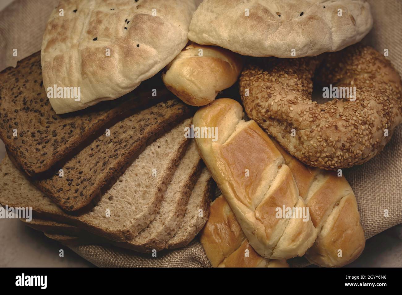 Variety of bread hi-res stock photography and images - Alamy