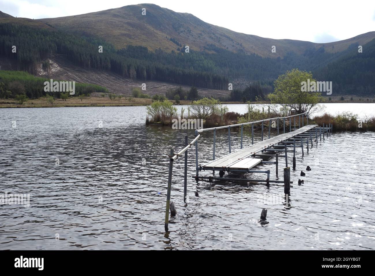 The Wainwright 'Blake Fell' from Cogra Moss Angling (Fishing) Reservoir ...