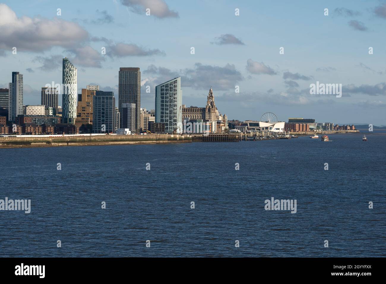 Evening sunshine on the Liverpool city centre skyline Stock Photo - Alamy