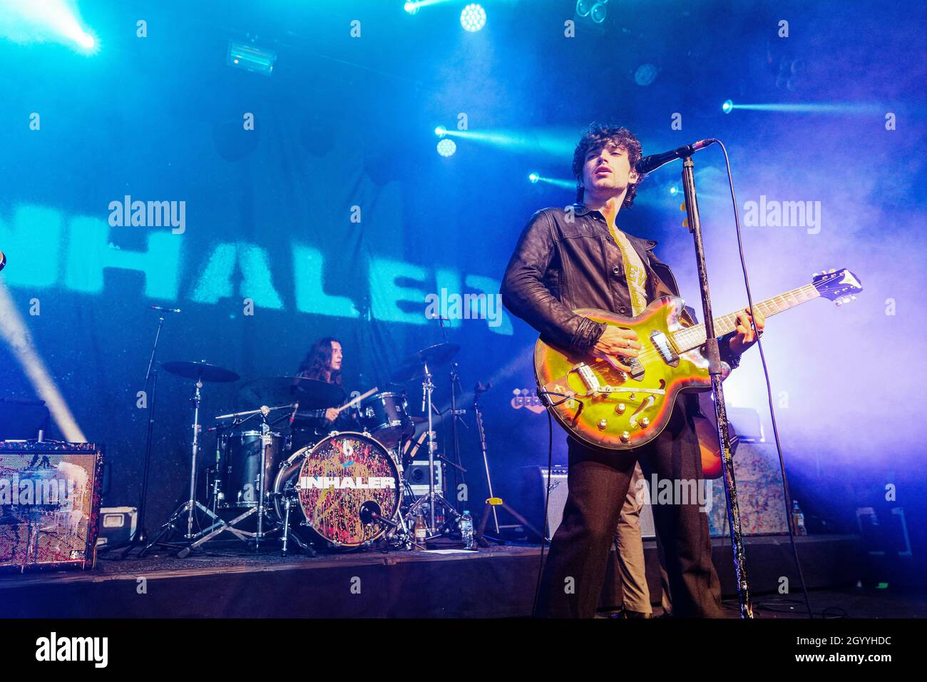 Inhaler band hi-res stock photography and images - Alamy