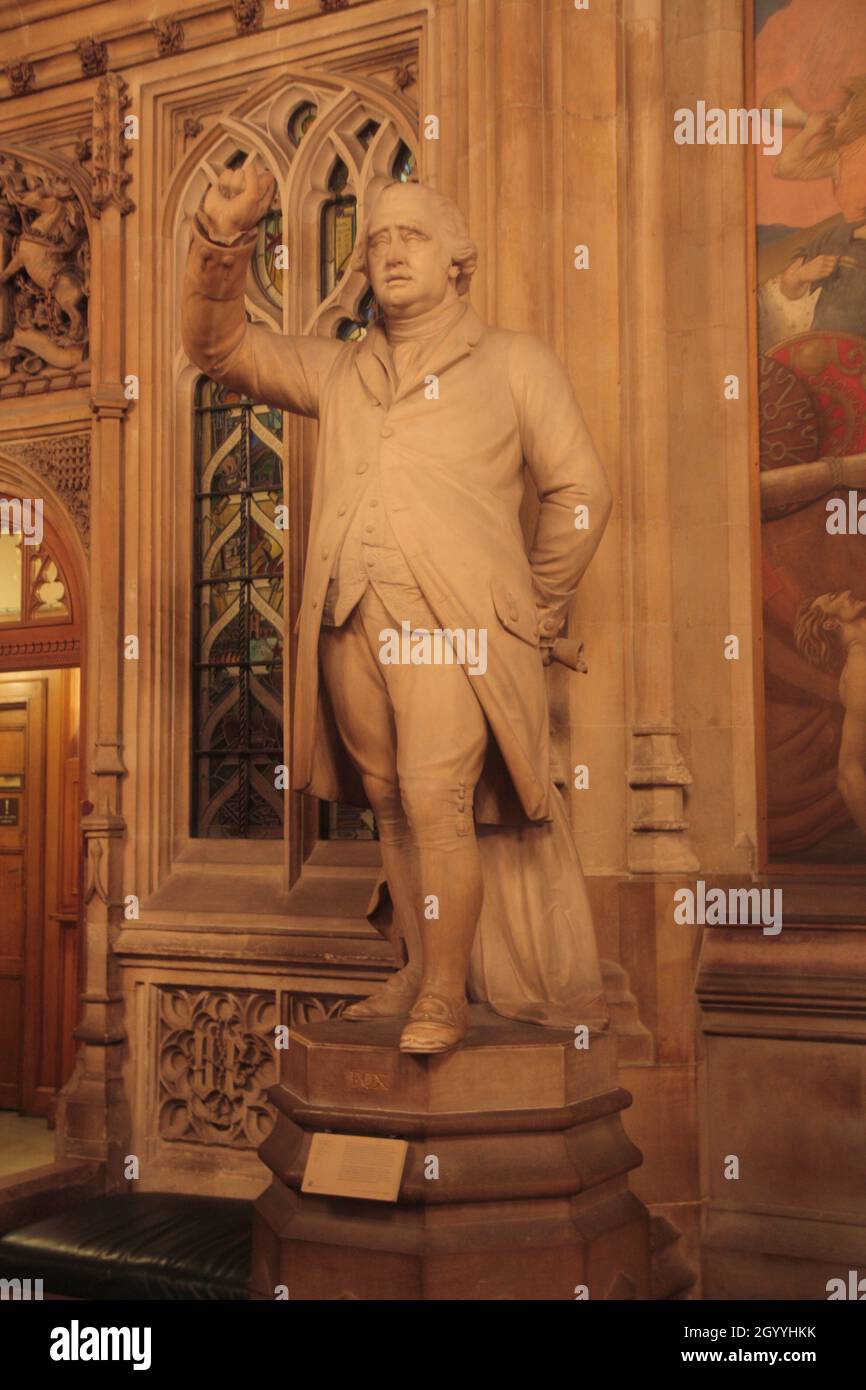 St james palace interior hi-res stock photography and images - Alamy