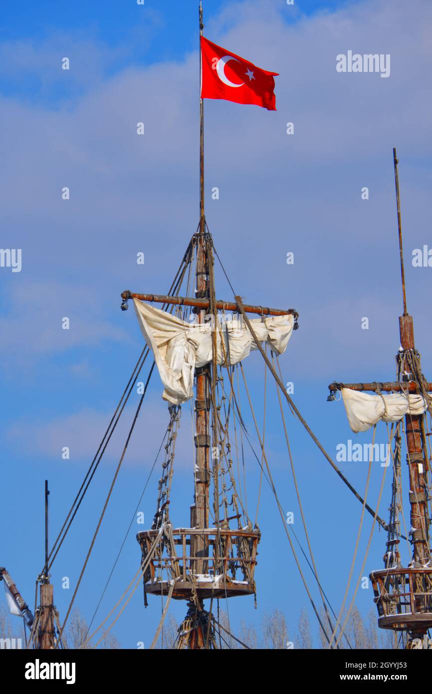 Turkish flag on mast hi-res stock photography and images - Alamy