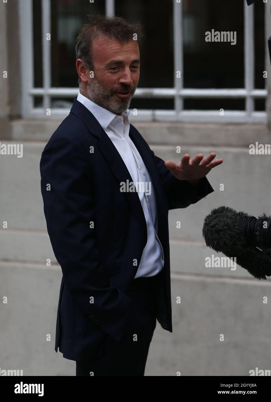 Stephen fitzpatrick ovo hi-res stock photography and images - Alamy