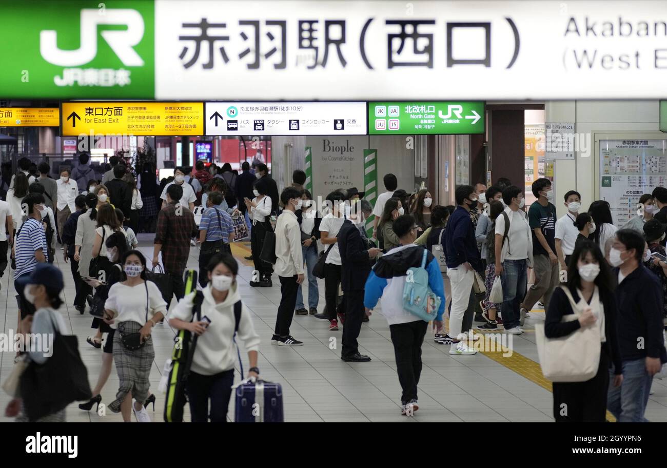 Tokyo, Japan. 10th Oct 2021. JR Akabane Station in Tokyo is crowded on ...