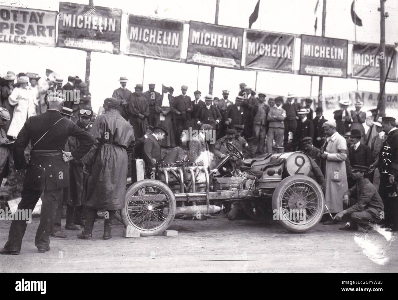 Vintage 1900s - 1920s motor racing / rallying Stock Photo - Alamy