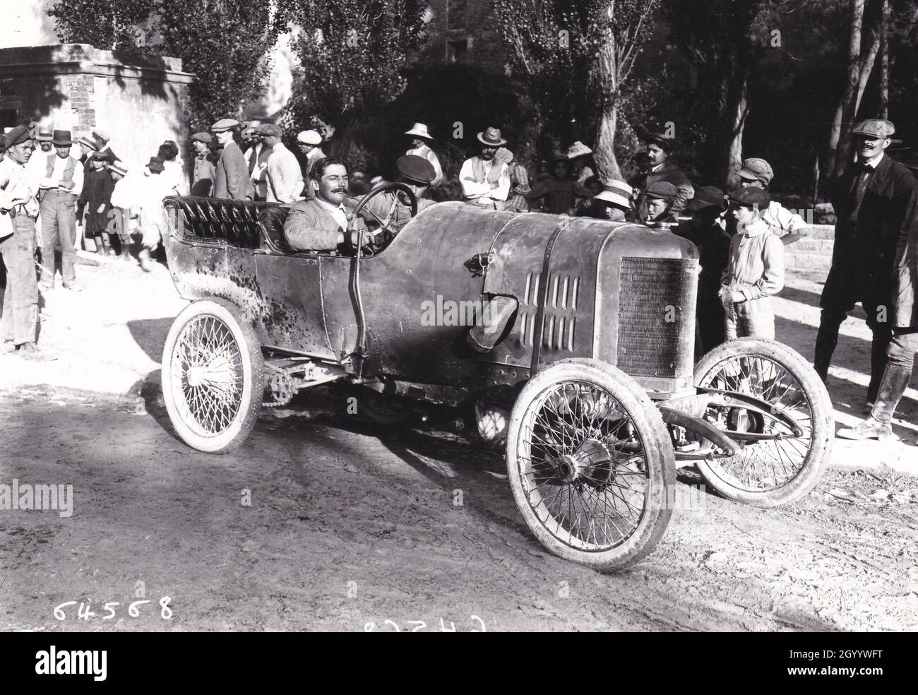Vintage 1900s - 1920s motor racing / rallying Stock Photo - Alamy