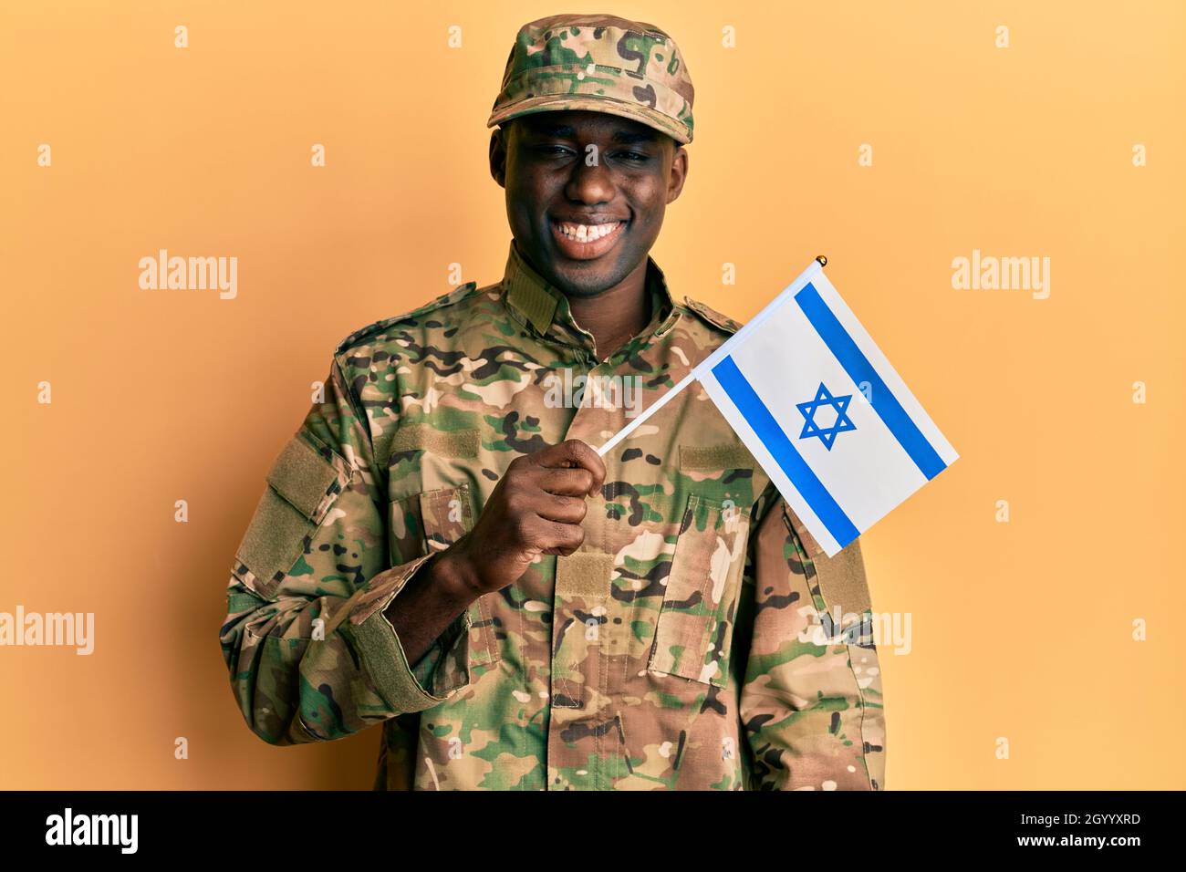 Man wearing israeli flag hi-res stock photography and images - Alamy